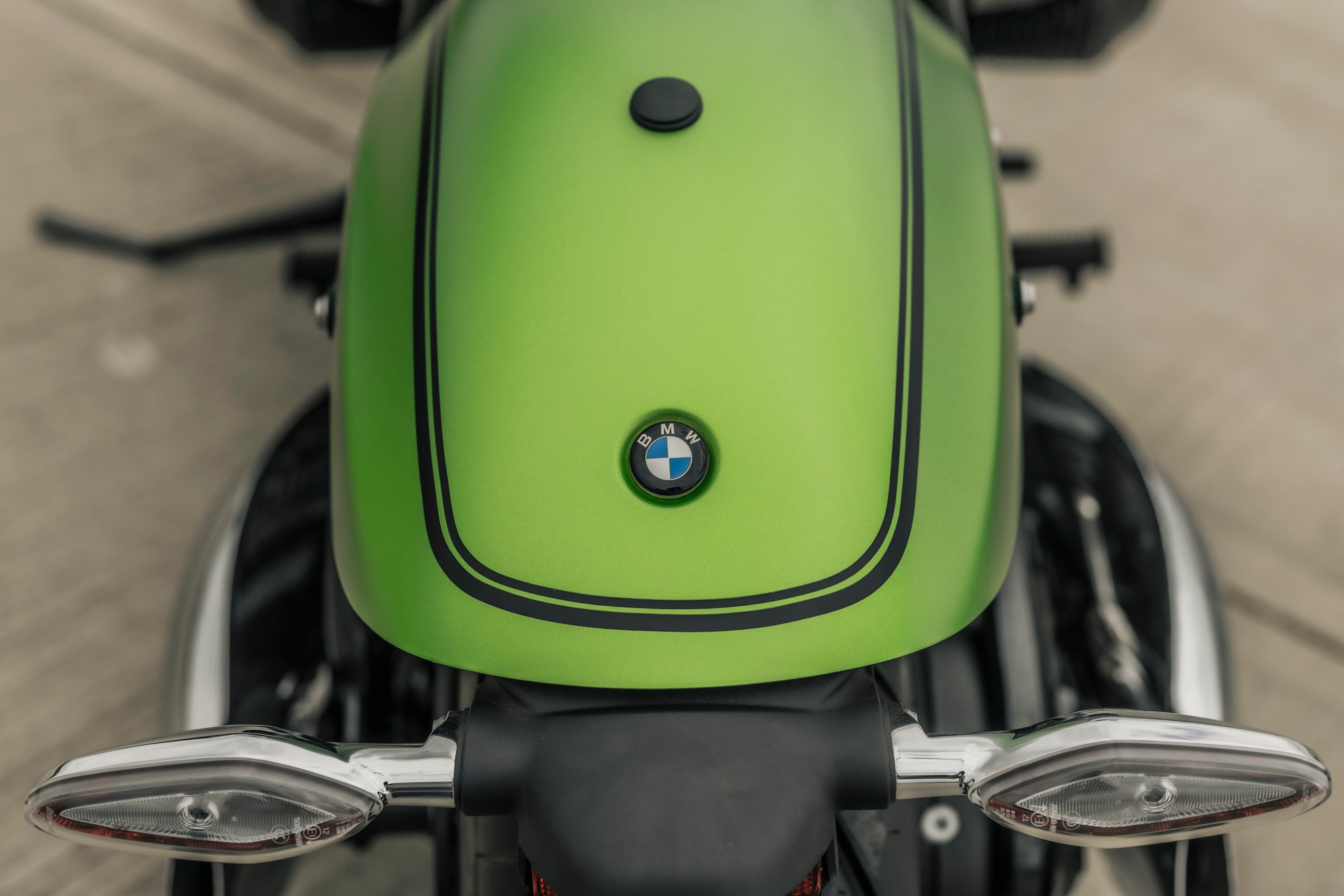 Limited Edition BMW R18 | Proline Paint